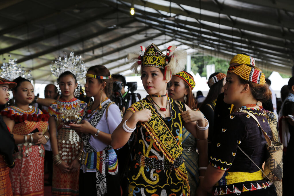Sarawak native, Beautiful Orang Ulu ladies in traditional costume